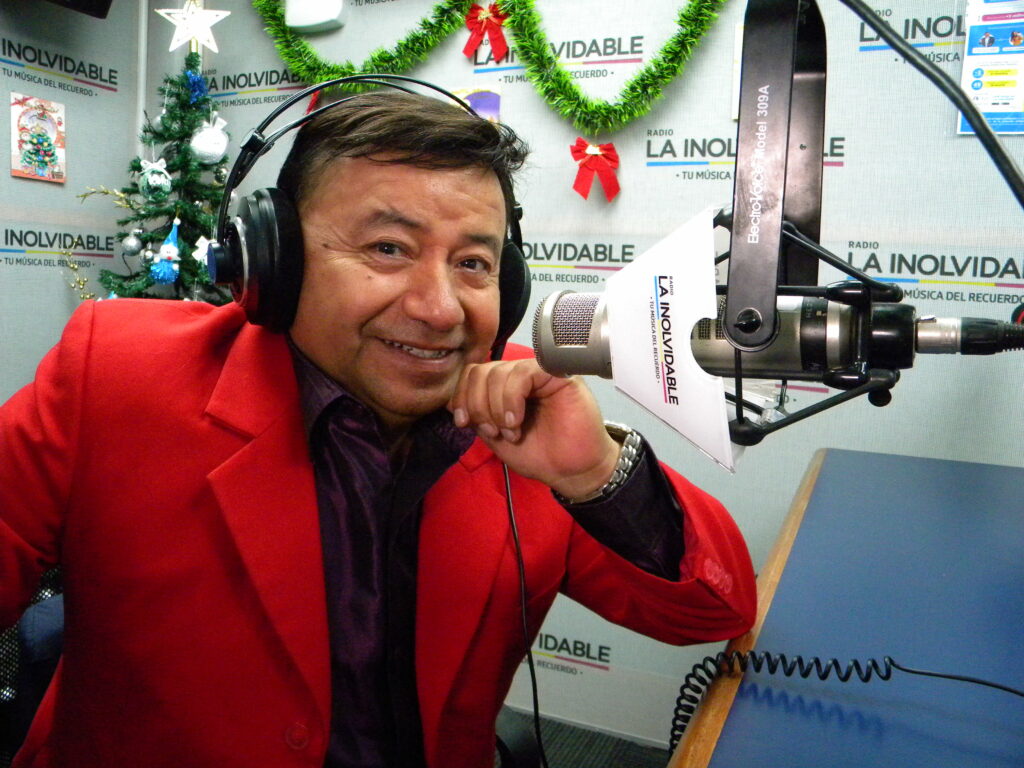 “Koky” Salgado, siempre con los grandes de la música romántica - Diario UNO