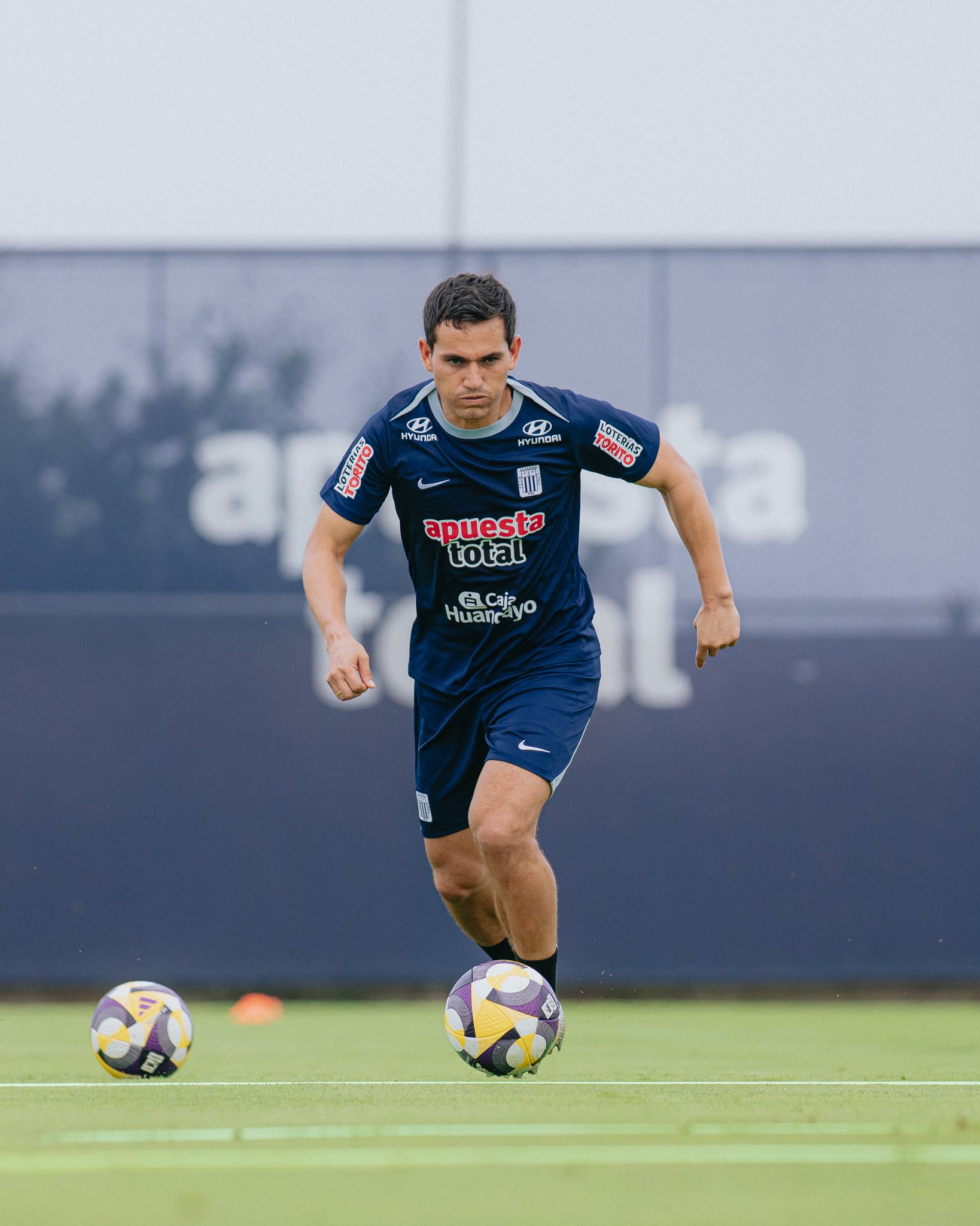 Alianza Lima intensifica trabajos antes del viaje a Montevideo para ...